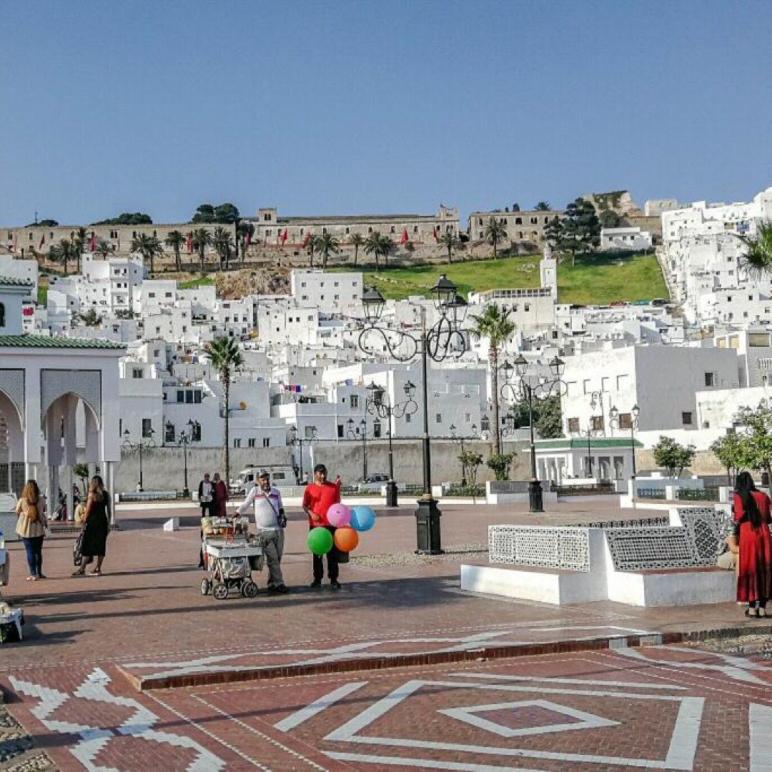 Somente em inglês, por barco a partir de Tarifa, 2026 - 2027 - Luxotour